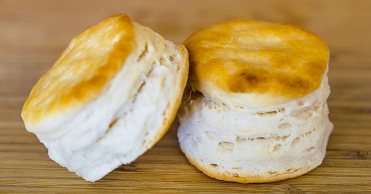 Easy Vegan Southern Buttermilk Biscuits (Just Four Ingredients!) | VegNews