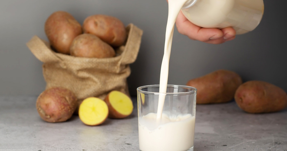 Is Potato Milk the New Sustainable Dairy Alternative? These 2 Brands ...