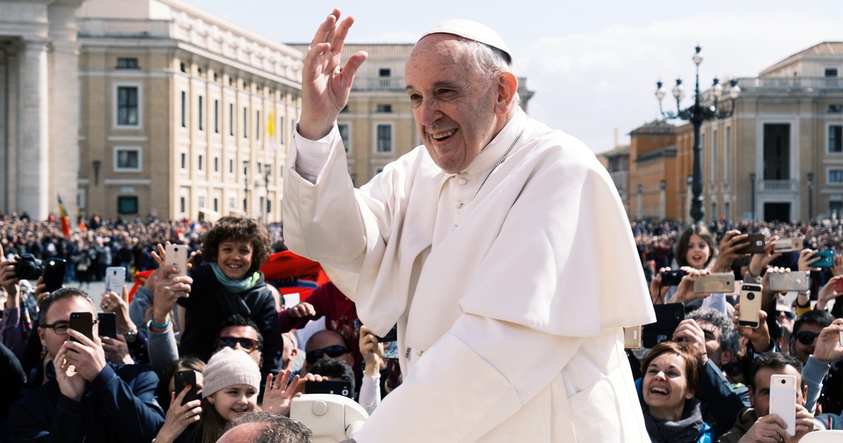 Pope Francis Encourages Young People to Eat Less Meat to Save the ...