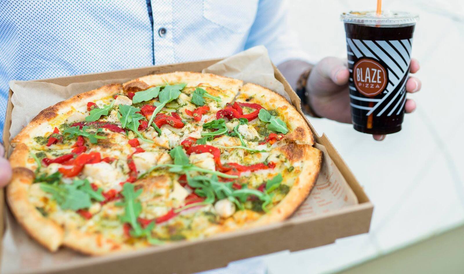 Vegan Pizza Near Me 14 Chains That Do Delivery VegNews
