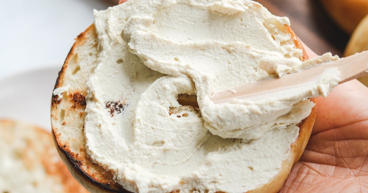 How to Make Velvety, Tangy Dairy-Free Cream Cheese From Scratch | VegNews