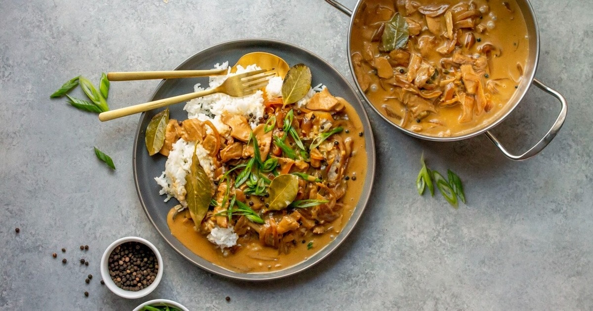 8 Vegan Filipinx Recipes, From Adobo to Sigig to Leche Flan | VegNews