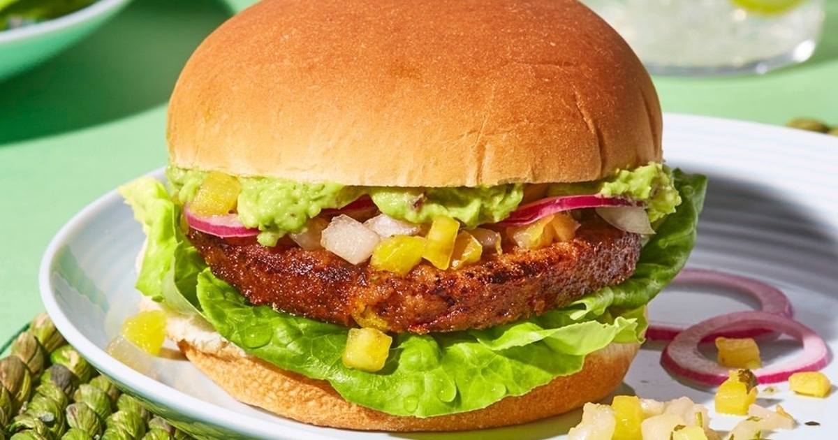 The Top Veggie Burger Picks From a Nutritionist | VegNews