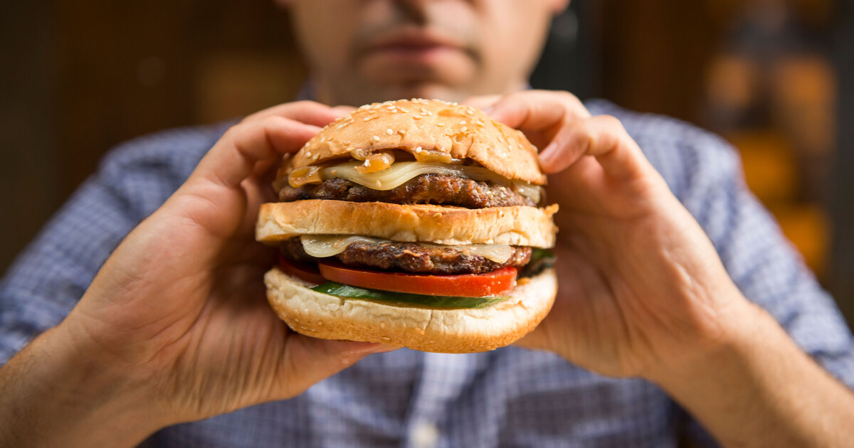 10 Ways Eating Meat Is Aging You Faster | VegNews